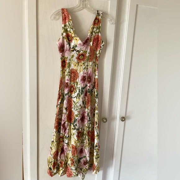 Paper Heart | Dresses | Paper Heart Floral Sleeveless Dress | Poshmark